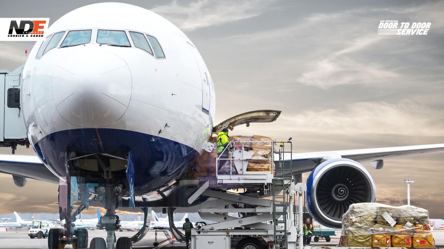 Pesawat Kargo: Jenis, Kapasitas, dan Maskapai Utama dalam Pengiriman ...