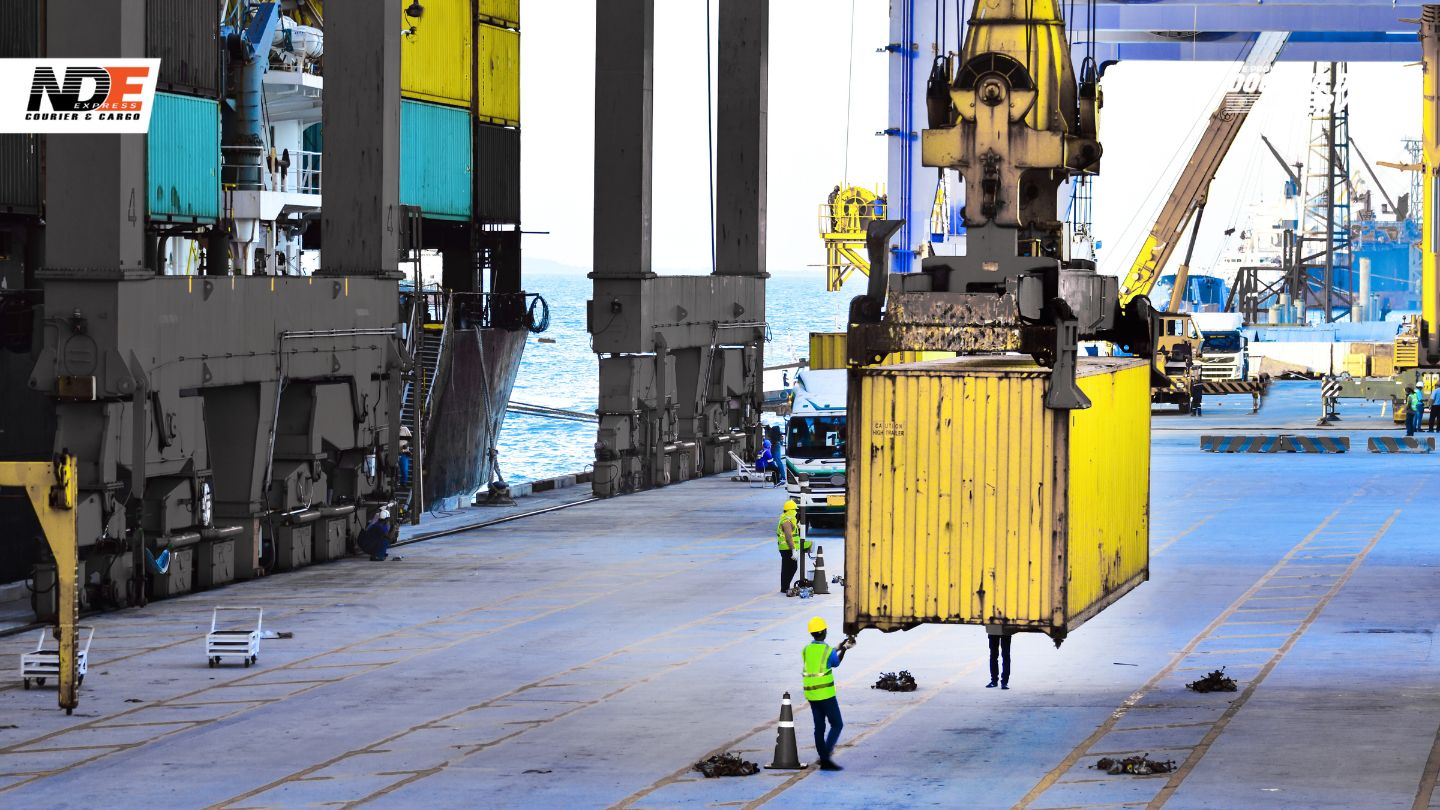 TKBM Adalah: Definisi, Peran, Tantangan, dan Prospek Masa Depan - Jasa ...